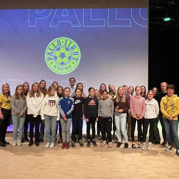 Pallo-Iirot r.y - Pallo-Iirojen kauden päättäjäisiä vietettiin Rauma ...