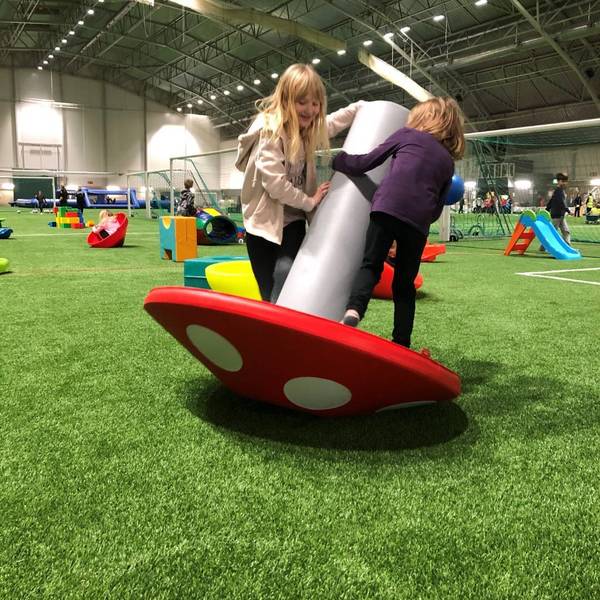 Pallo-Iirot r.y - Urheiluloman Talvirieha Iirolandiassa klo 13-19